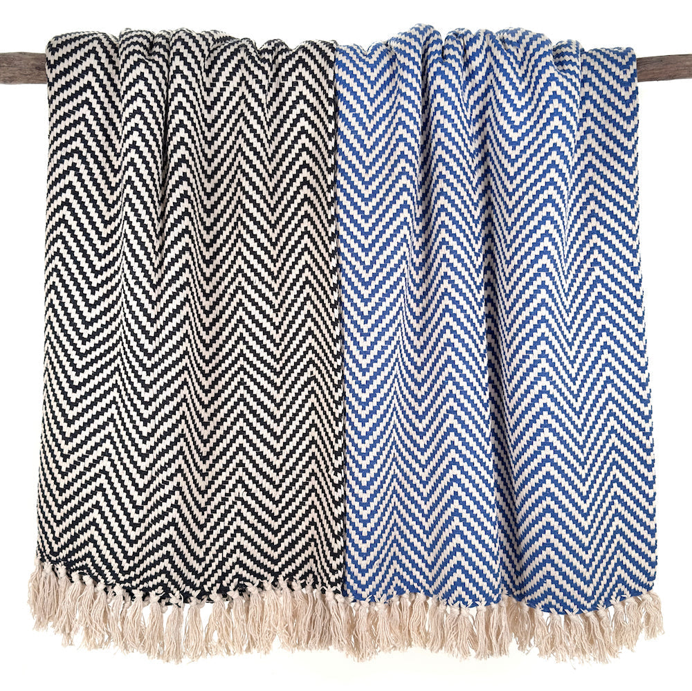 Cara Throw Blue – Jones & Daughters